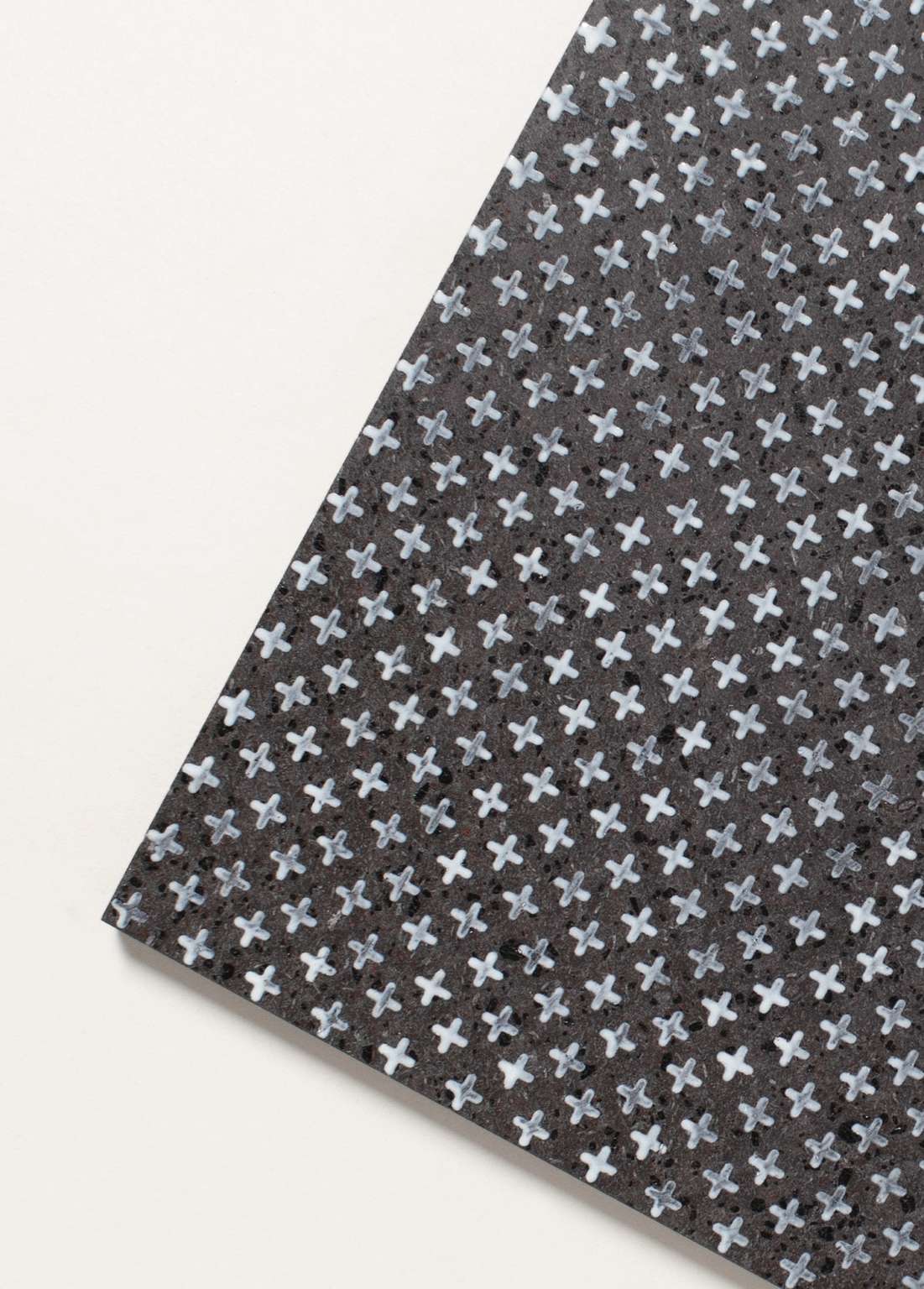 Glazed lava stone top - By Made a Mano.