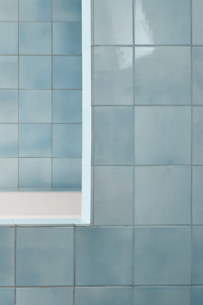 Sky blue terracotta bathroom - Made a Mano