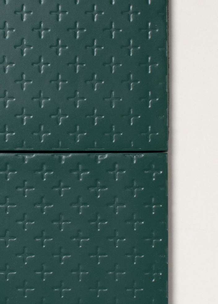 Matte stoneware tiles with debossed pattern - Made a Mano