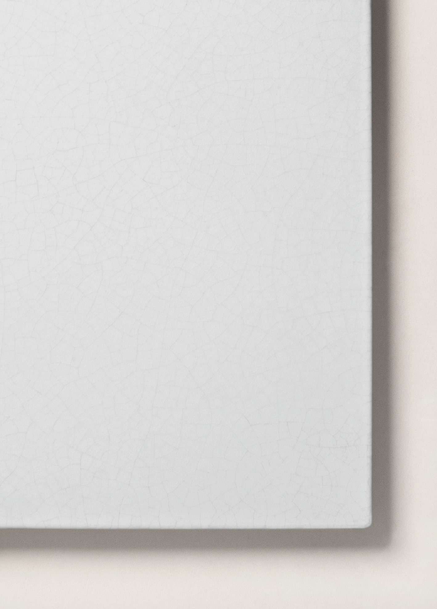 Glazed lava stone top - By Made a Mano.