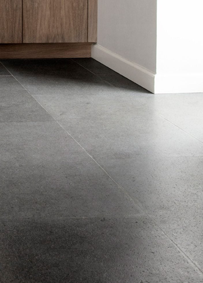 Natural lava stone floor - Made a Mano